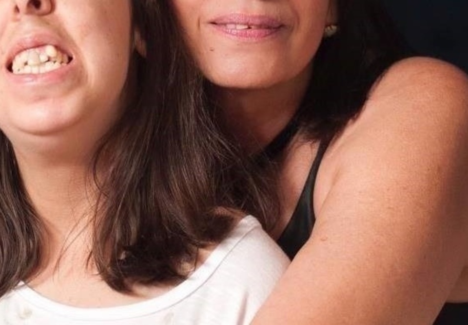 Em homenagem à filha com síndrome rara, Odette Castro lança 2ª edição ...