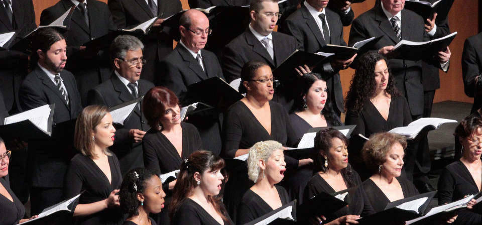 ‘Carmina Burana’ pelo Coral Lírico de MG ganha sessão extra no Palácio ...