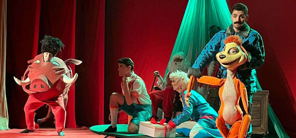 Personagens clássicos infantis contam história de Natal no musical ...